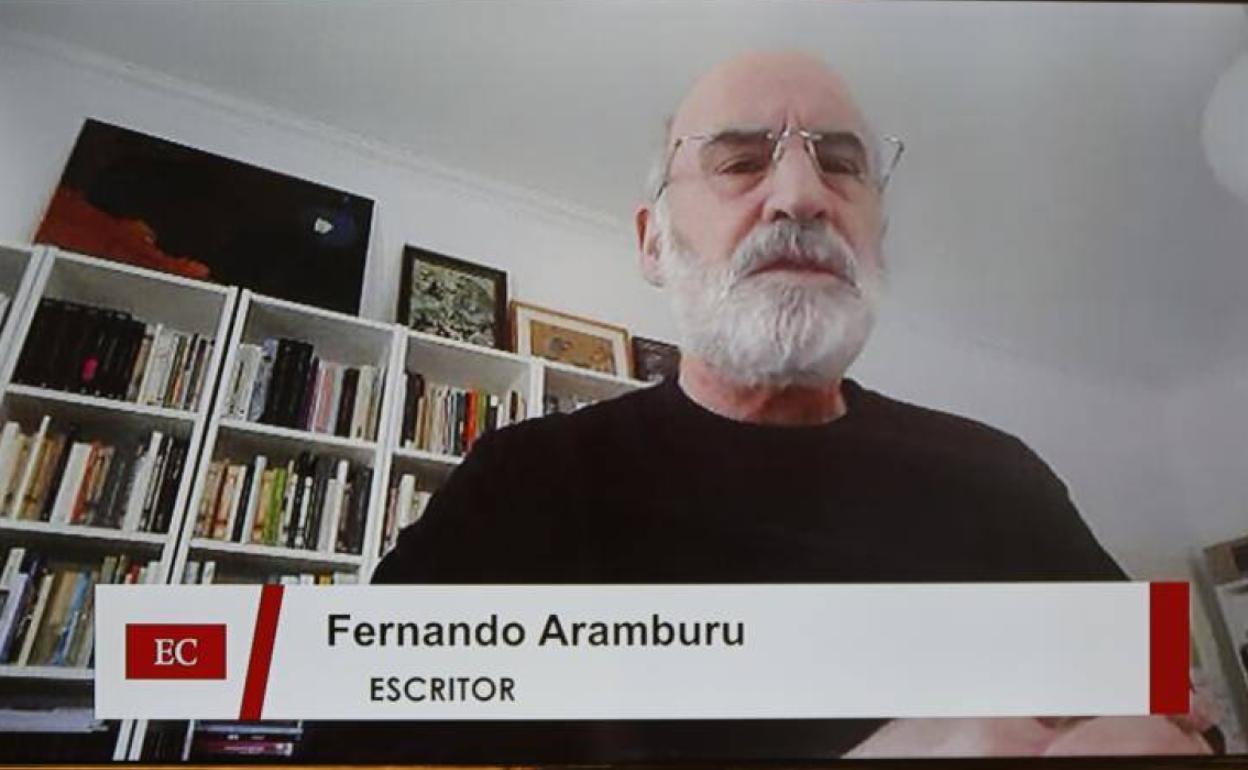 Directo: Fernando Aramburu presenta su nuevo libro, 'Utilidad de las desgracias y otros textos ...